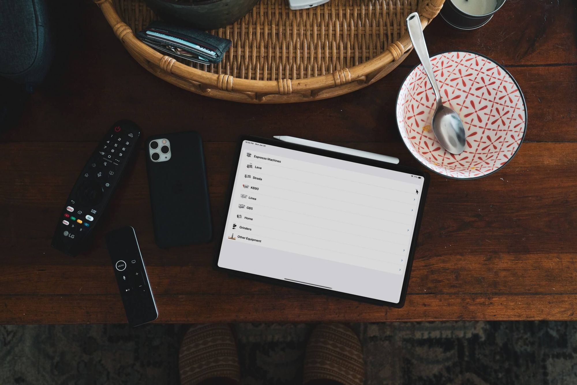 利用 SwiftUI 建立 Expandable List View 並探索 Inset Grouped 樣式! 利用 SwiftUI 建立 Expandable List View 並探索 Inset Grouped 樣式!
